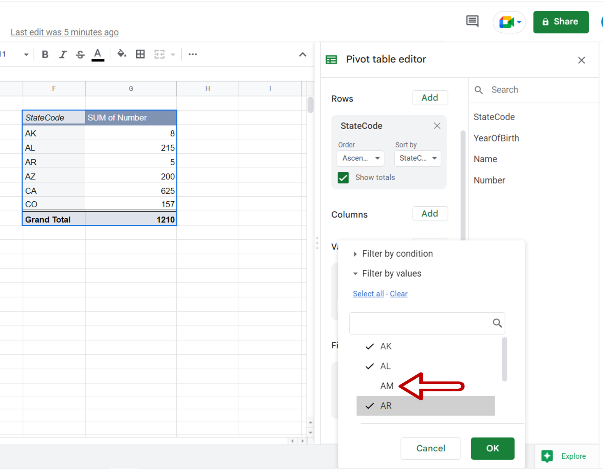 How To Refresh A Pivot Table In Google Sheets | SpreadCheaters